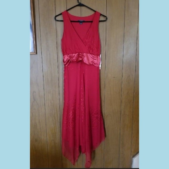 dressbarn | Dresses | Nwt Size 4 Red Dress From Dress Barn Fancy Bridal ...